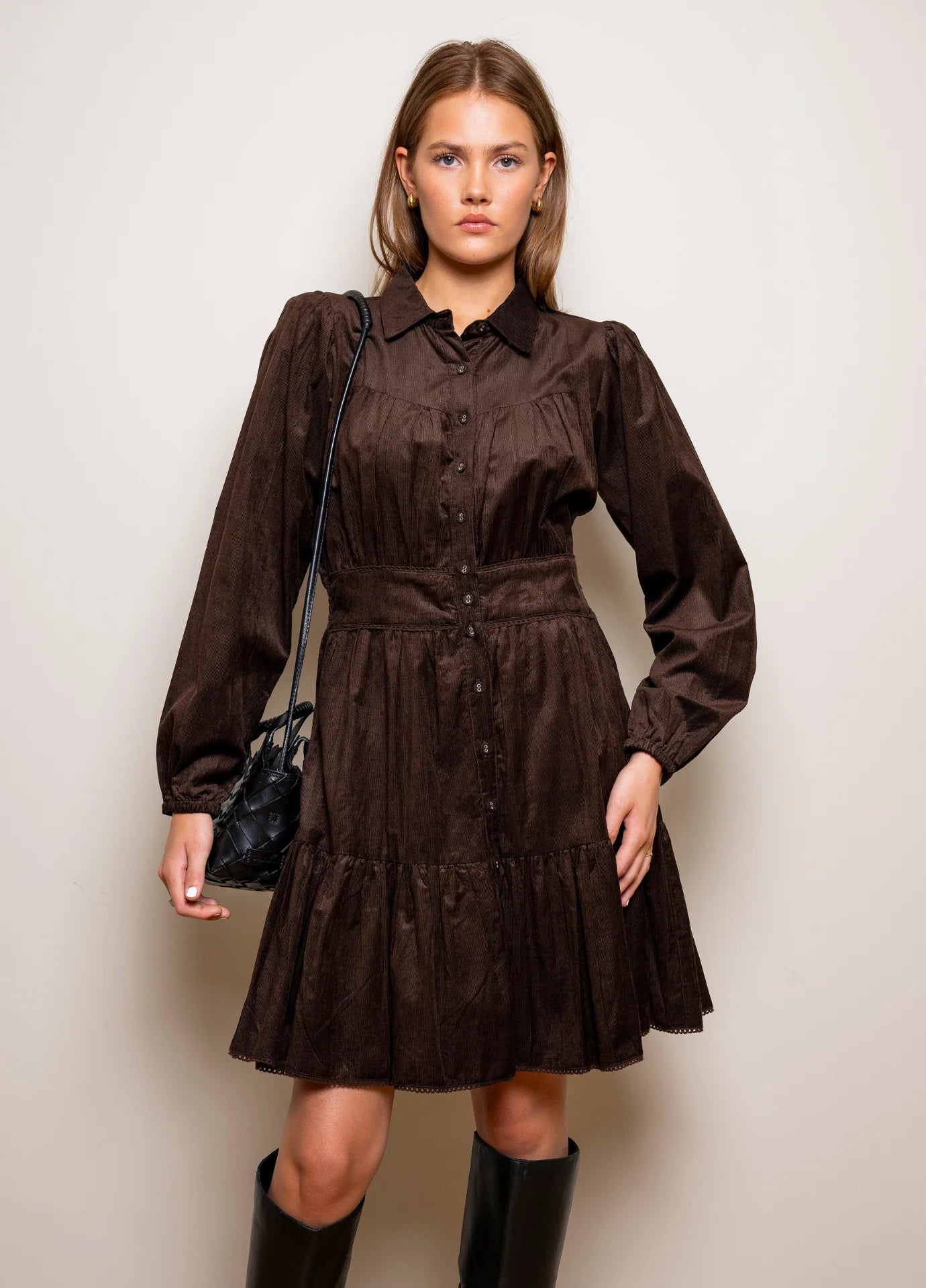 MISSMAYA - Kjoler - Vicky Dress - Dark Mocha Corduroy - Villoid
