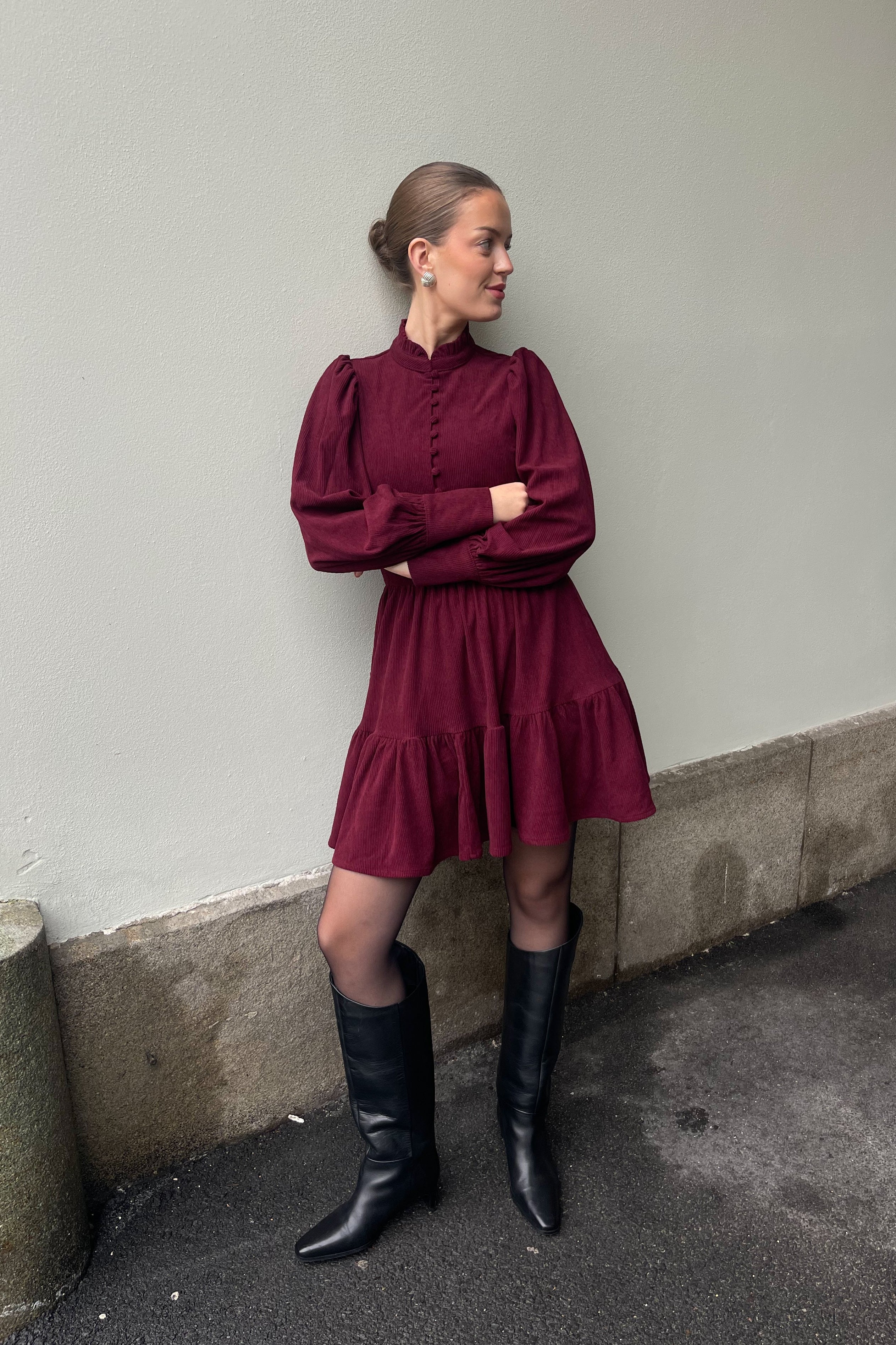 OSMINE af nor - Kjoler - Liv Cord Solid Dress - Wine - Villoid