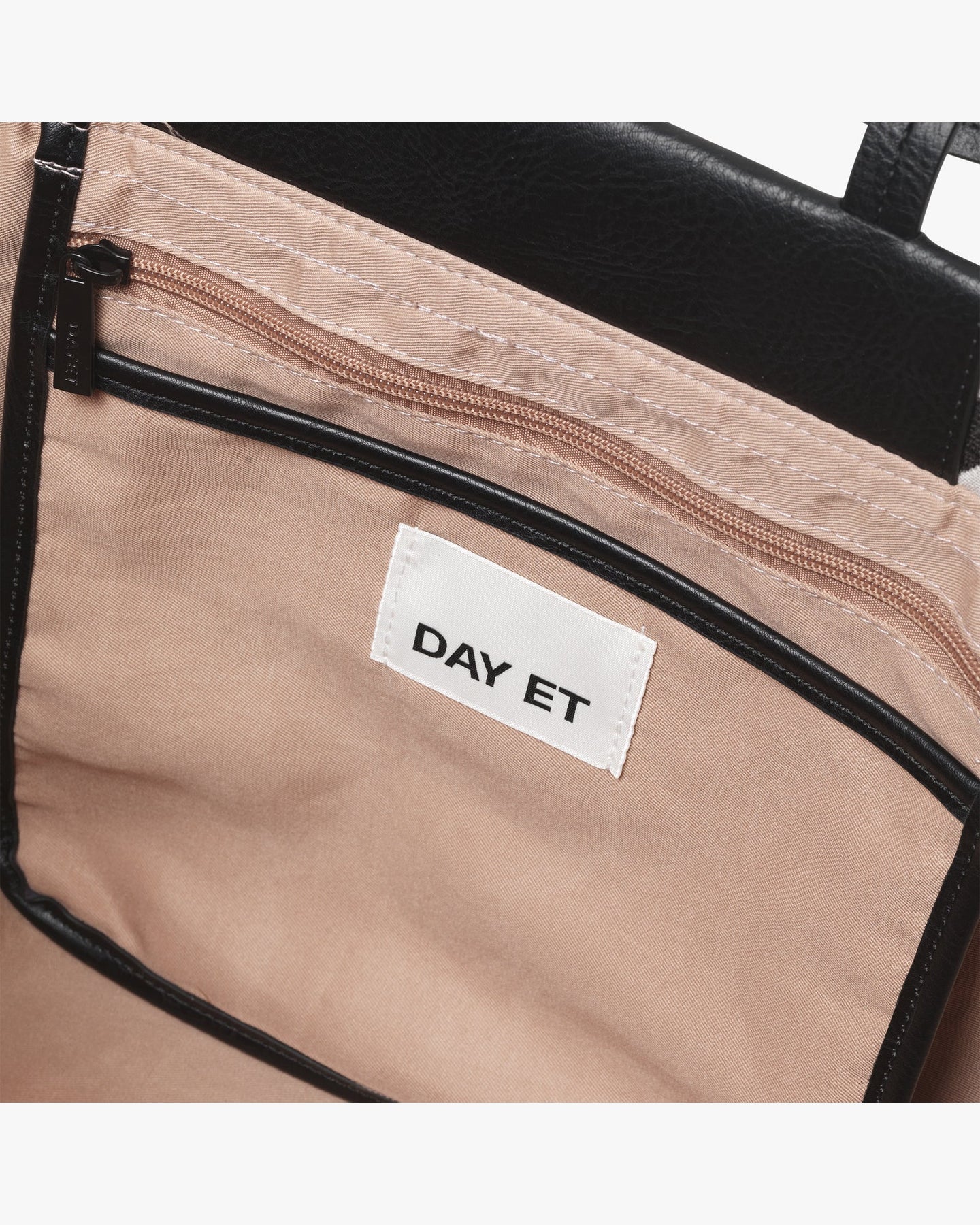 DAY ET - Vesker - Day Zebra Bag - Black - Villoid